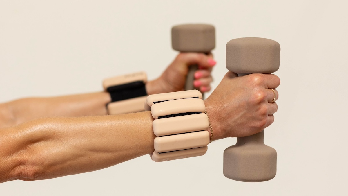 Sculpt Your Arms with Barre Arm Exercises: A Guide